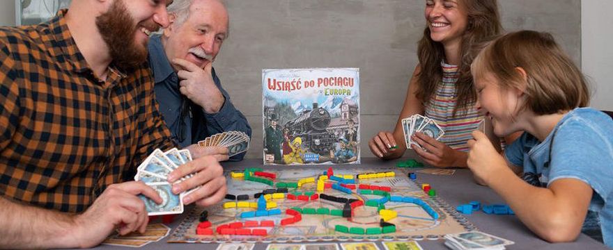 Czerwony przycisk na pilocie, czyli 5 alternatyw dla spędzania czasu ... Czerwony przycisk na pilocie, czyli 5 alternatyw dla spędzania czasu ...